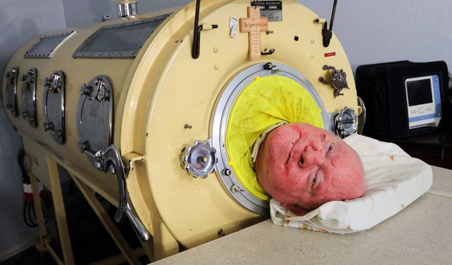 Iron Lung: History, How It Works, and More - Malevus