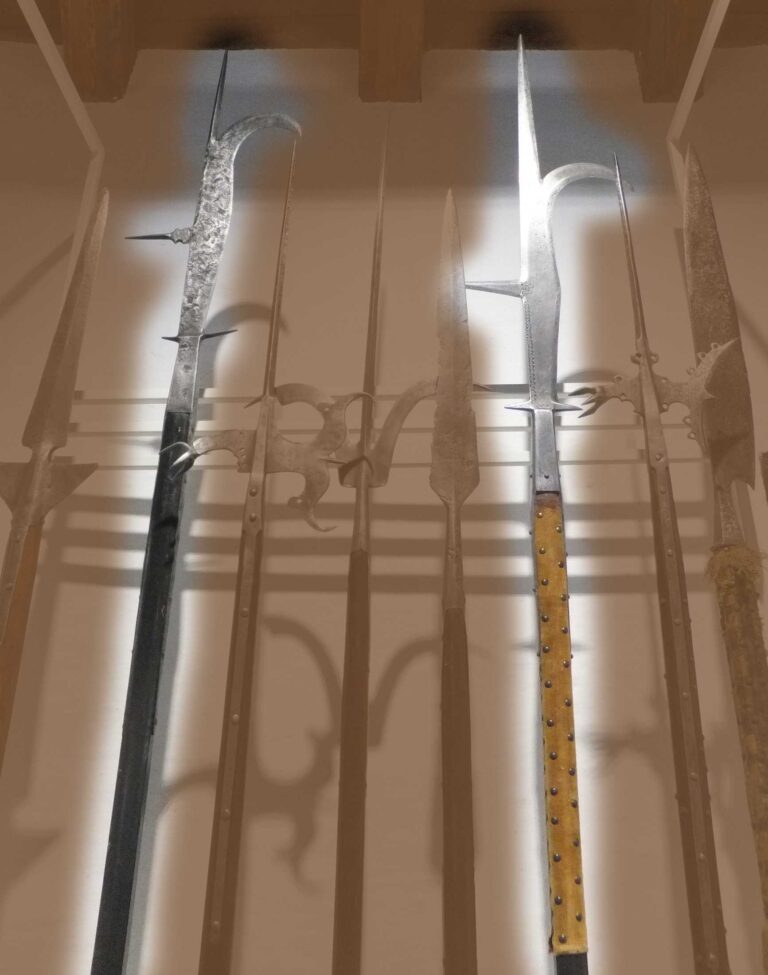 Guisarme: Farmer's Tool in Peace, Soldier's Weapon in War - Malevus