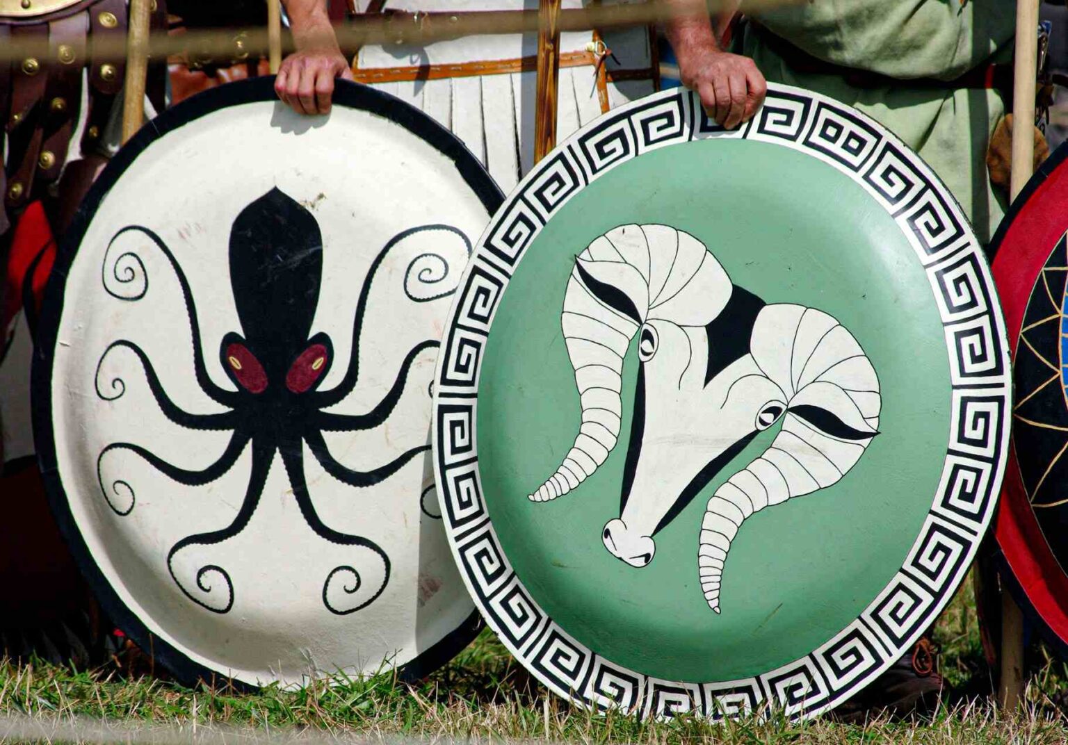 Aspis: The Iconic Shield of the Ancient Greeks - Malevus