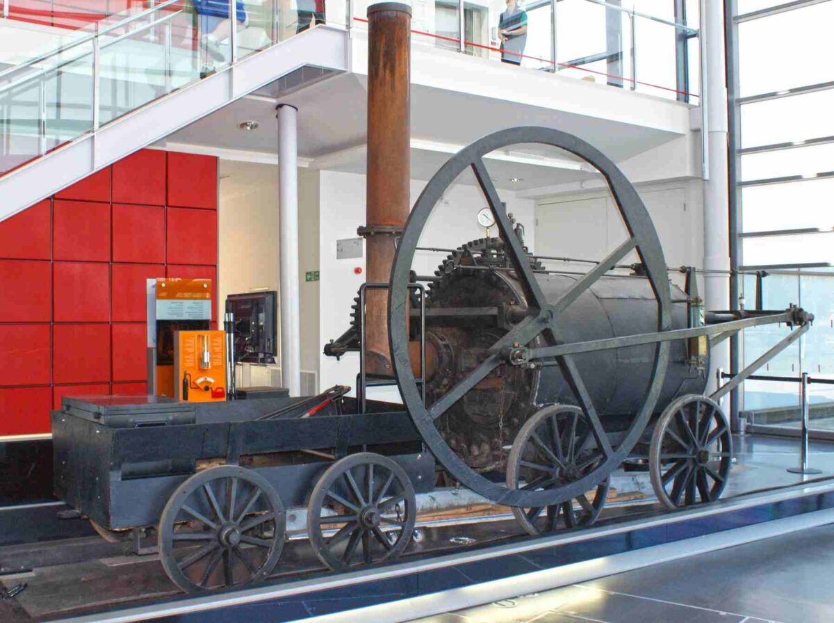 History of Steam Engines and Steam Power - Malevus